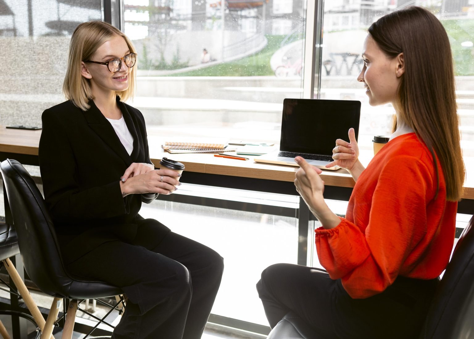 Motivational Interviewing vs Traditional Counseling: Key Differences ...